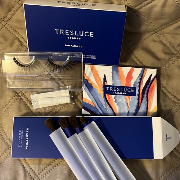 Tresluce | Makeup | Tresluce Beauty I Am Alma Like An Artista Set ...